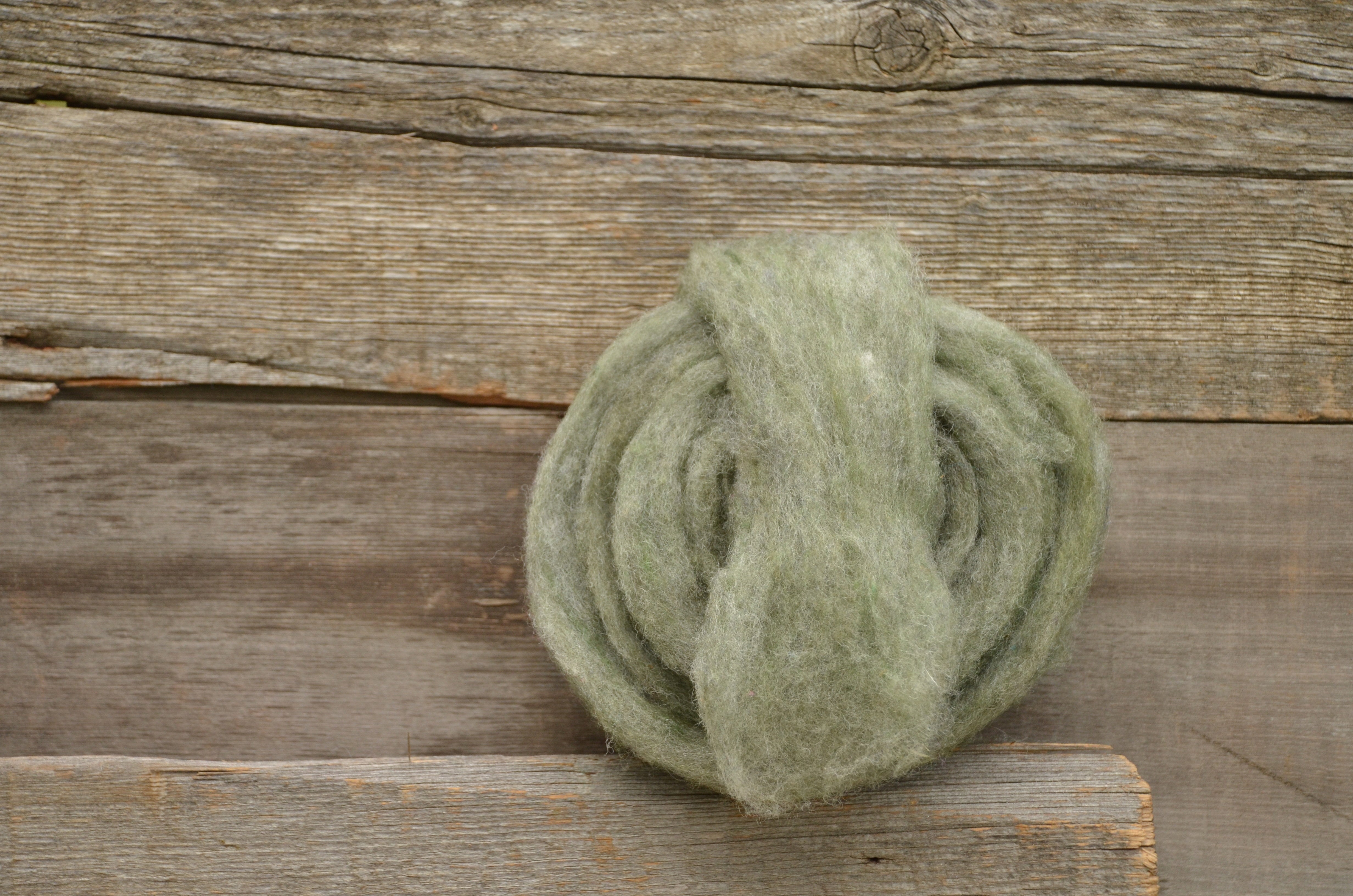 Wool Fibre Sage – The General Bean